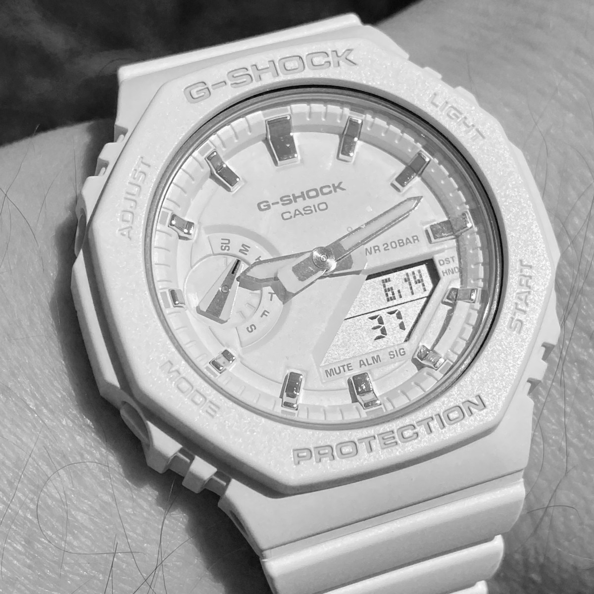 Casioak mini (GMA-S2100-7AER) review – McGST